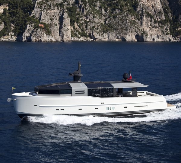 Successful US premiere of motor yacht Arcadia 85 US Edition (hull #8 ...